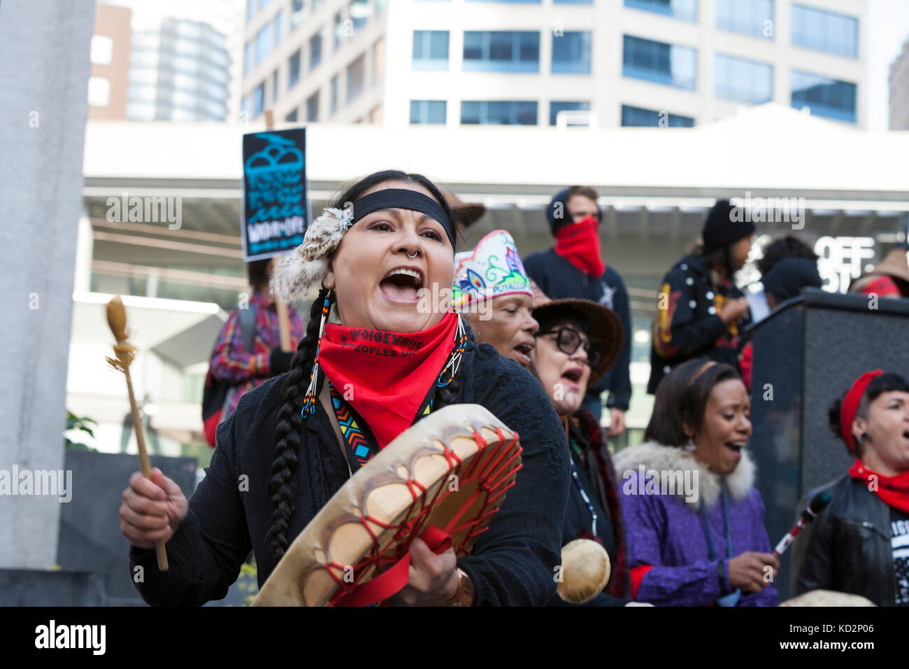Seattle, United States. 09th Oct, 2017. Jennifer Fuentes drums during ...