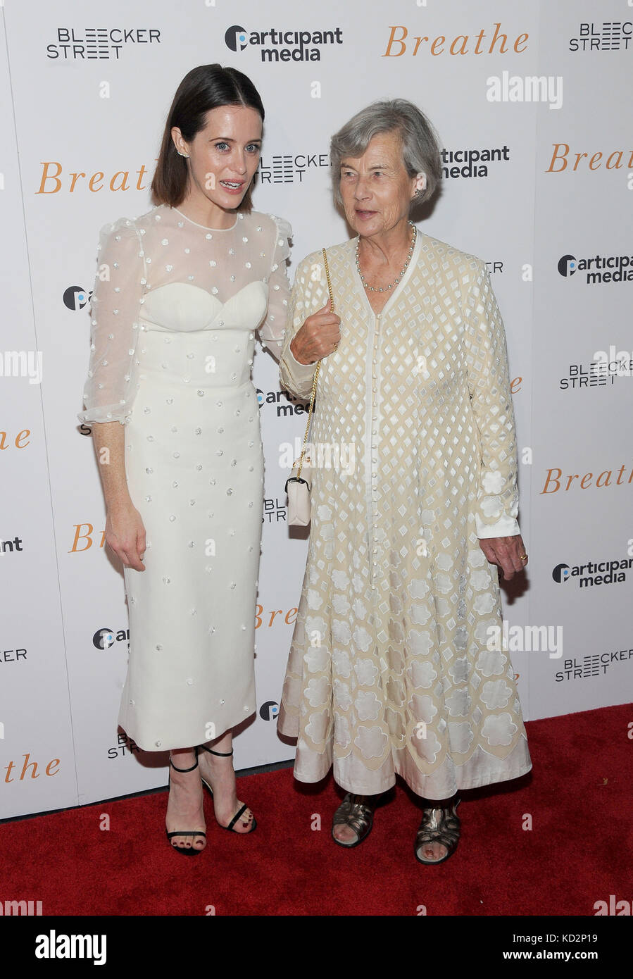 New York, NY, USA. 09th Oct, 2017. Actress Claire Foy and Diana ...