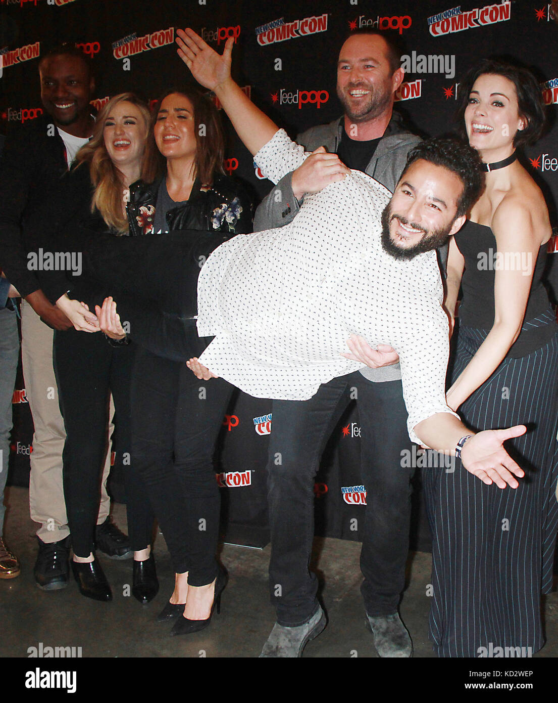 New York, NY, USA. 8th Oct, 2017. Cast at the Blindspot Photocell ...