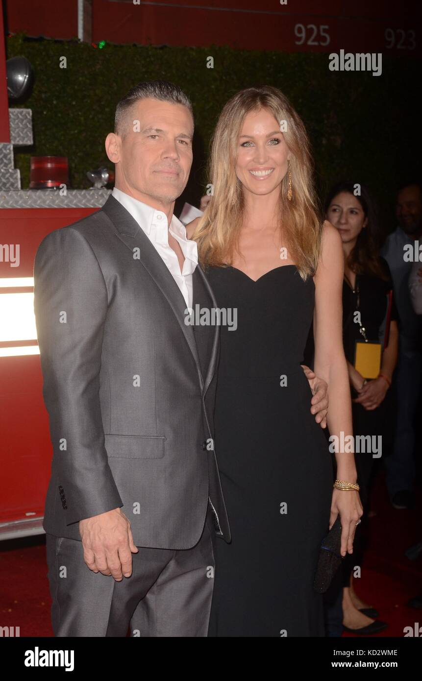 Los Angeles, CA, USA. 8th Oct, 2017. Josh Brolin, Kathryn Boyd at ...
