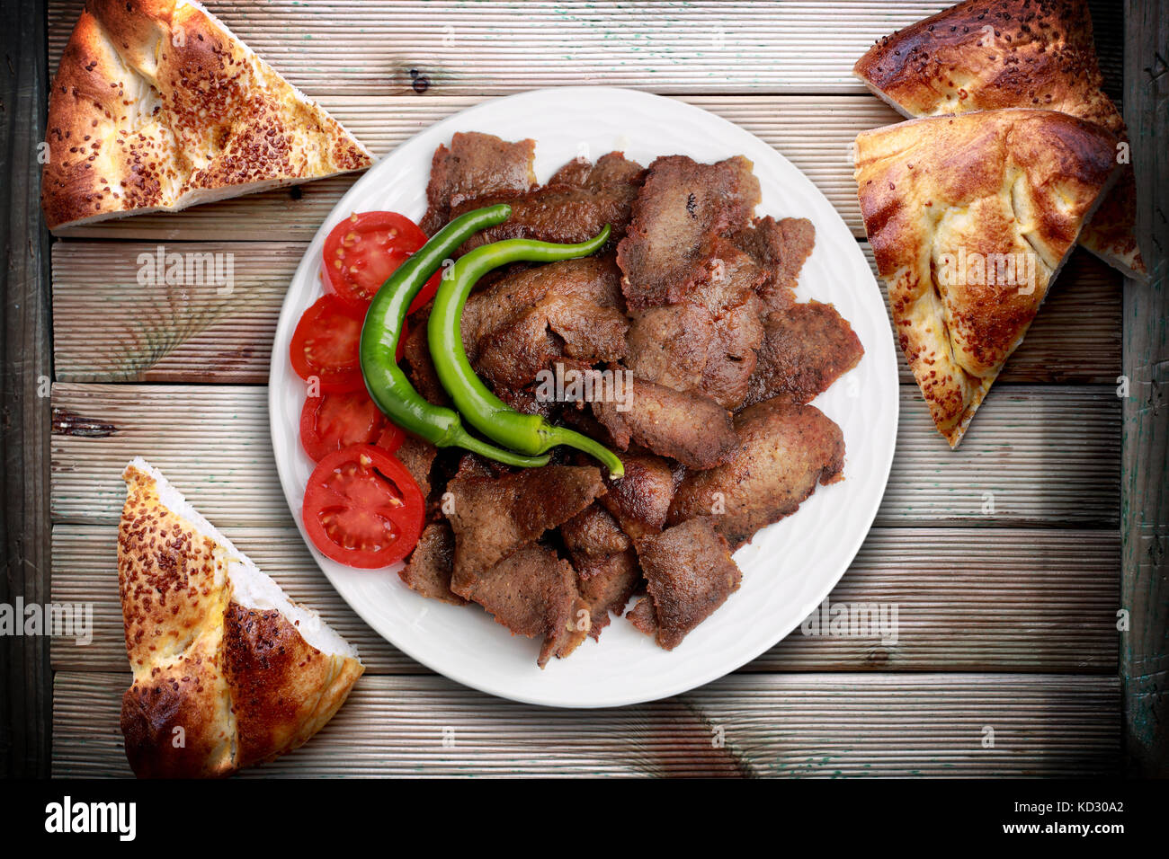 Pide kebab hi-res stock photography and images - Alamy