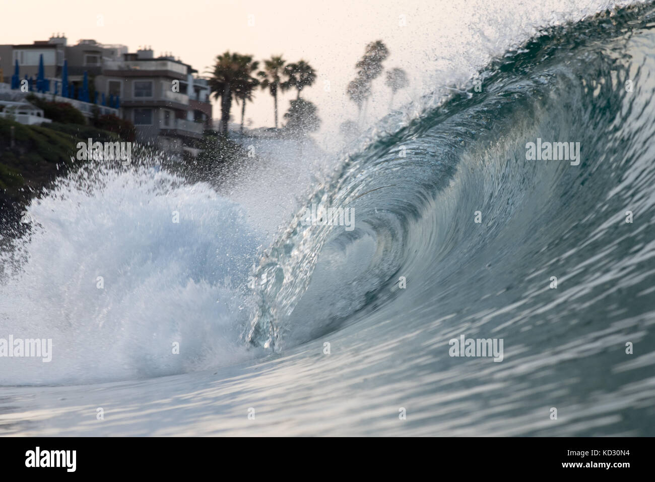 Rolling ocean wave, Laguna Beach, California, USA Stock Photo - Alamy