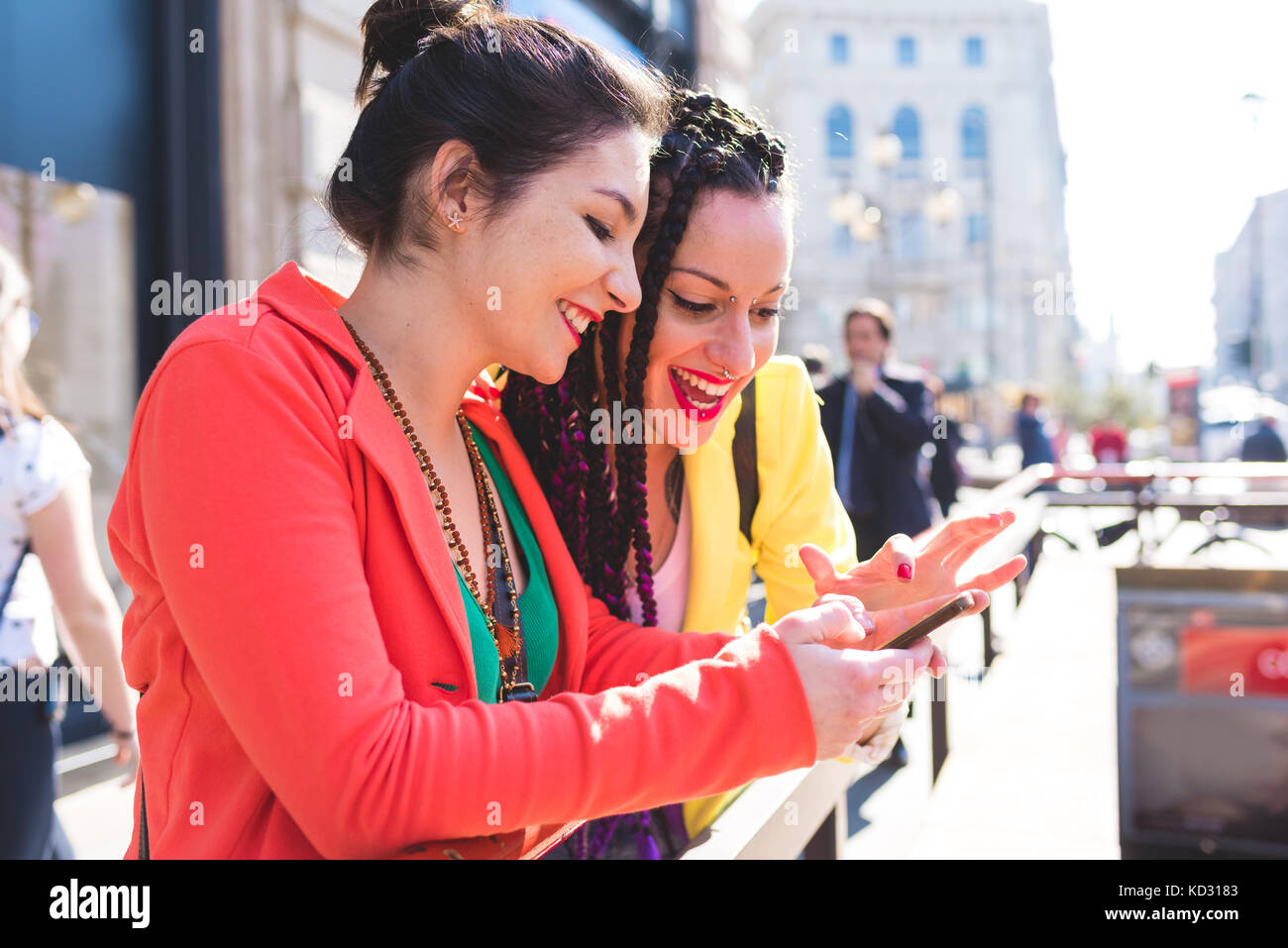 Women on city break, Milan, Italy Stock Photo - Alamy