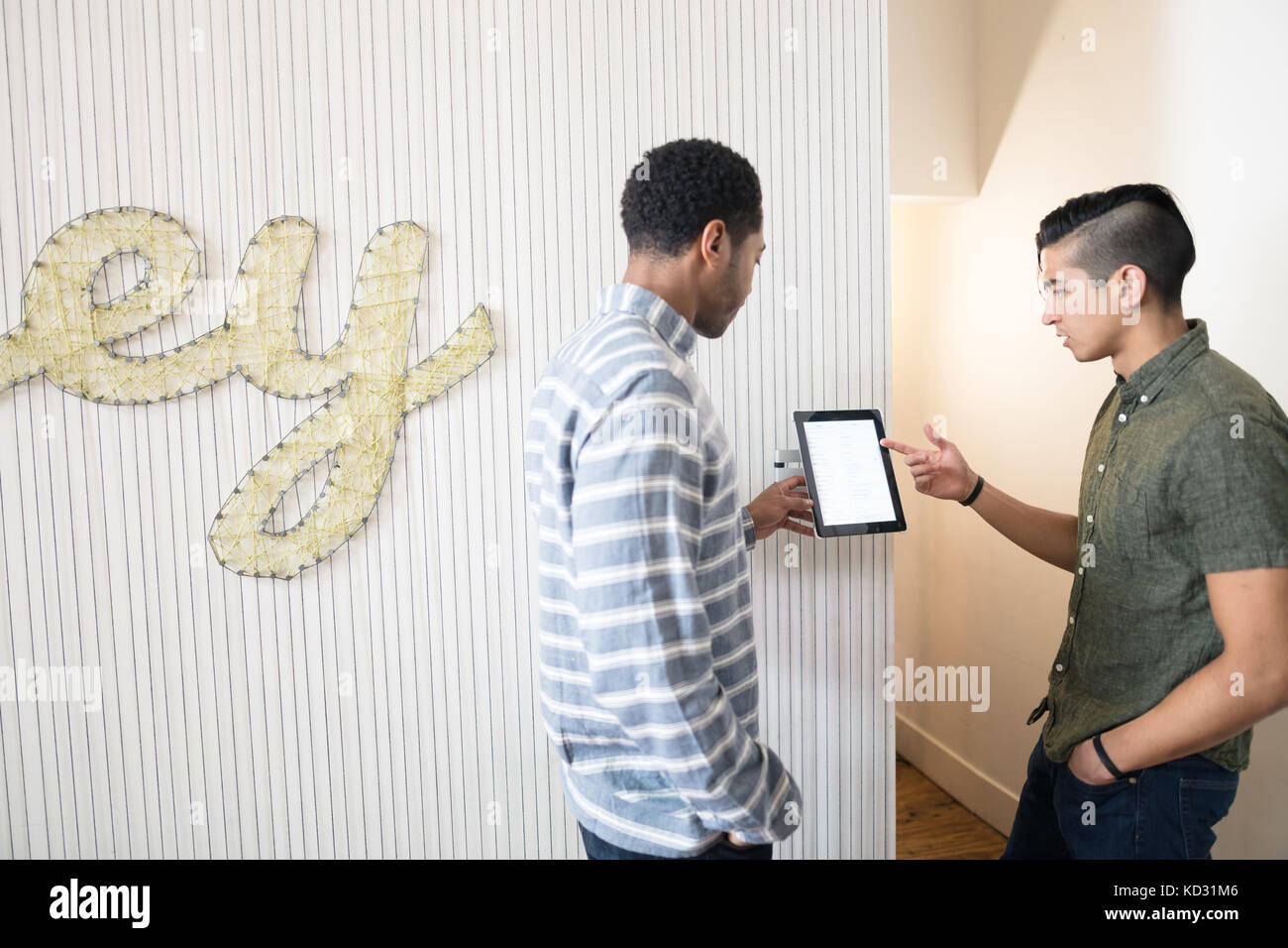 Cool office people hi-res stock photography and images - Alamy