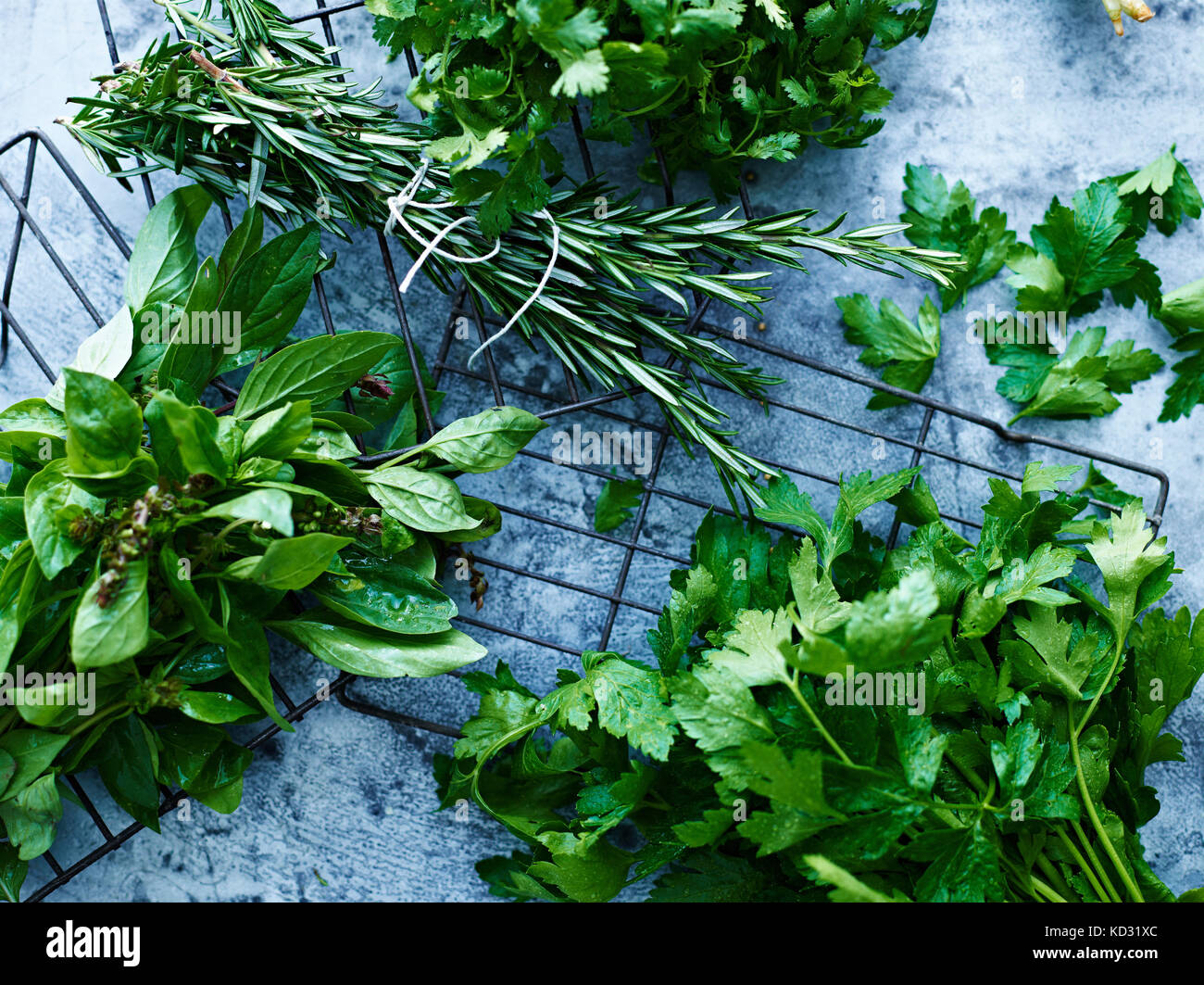 Selection of herbs in bunches, overhead view Stock Photo - Alamy