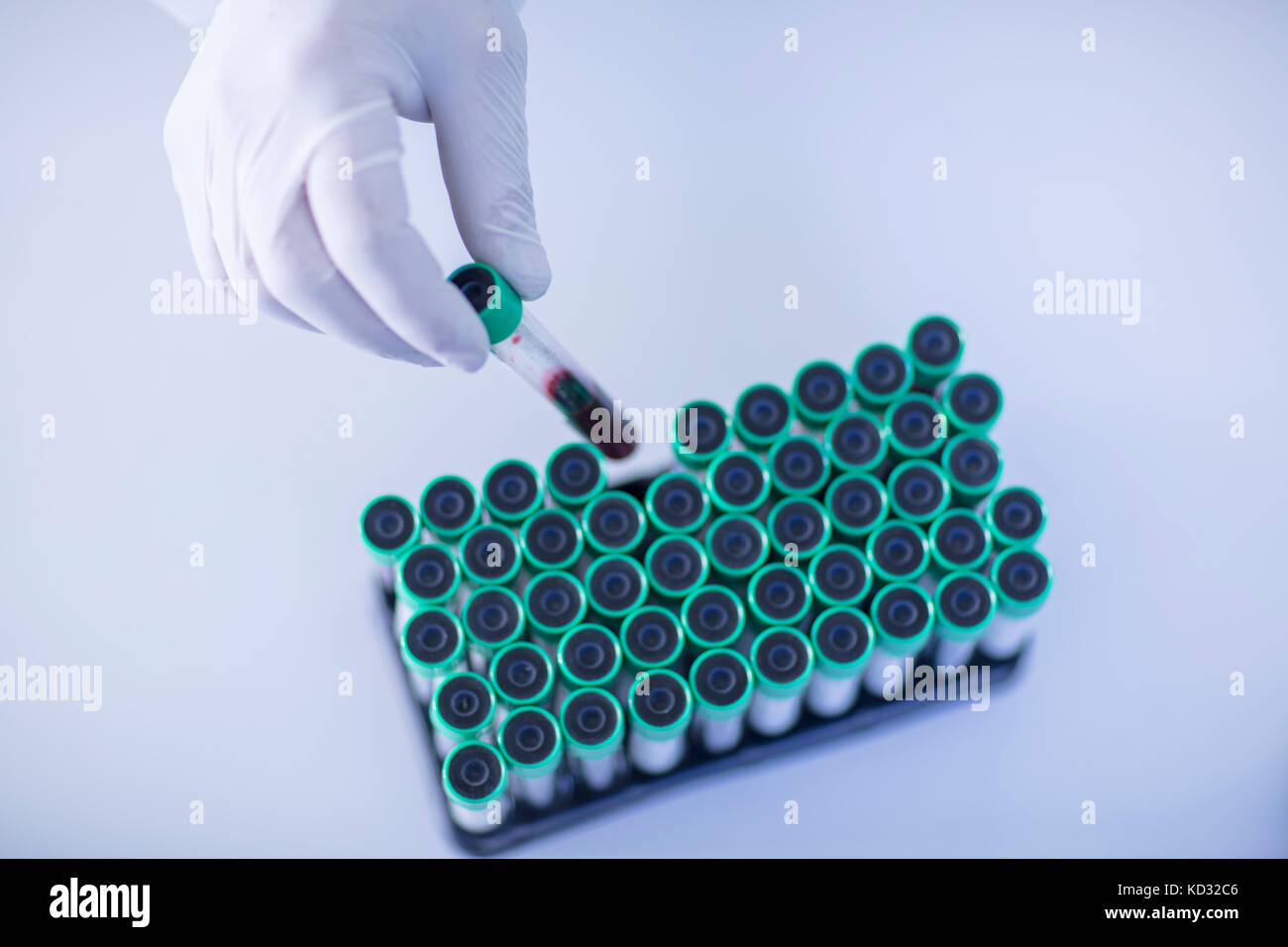 Elevated rack hi-res stock photography and images - Alamy