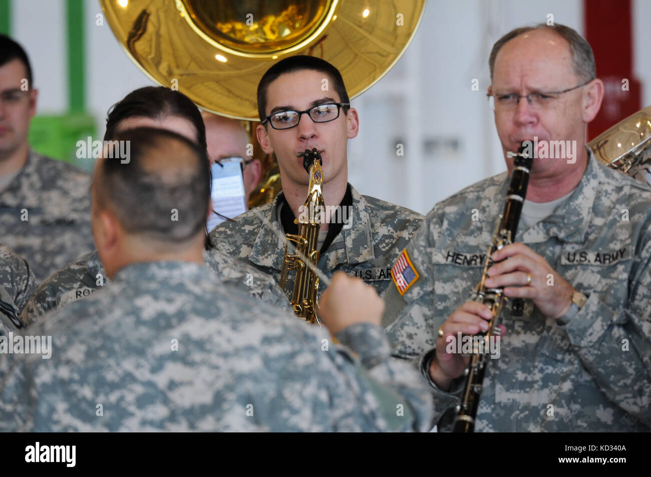 151st army band hi-res stock photography and images - Alamy