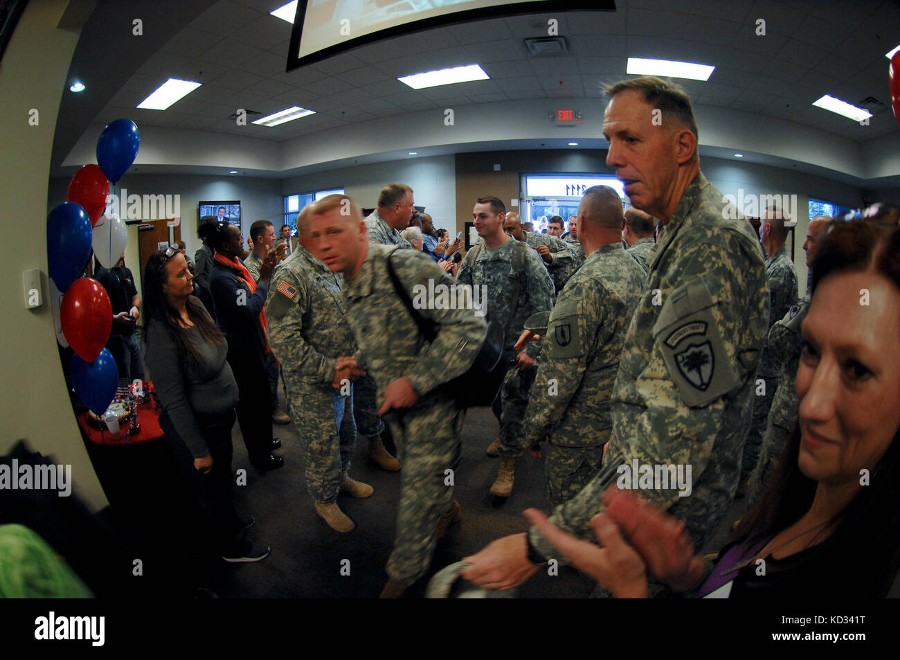 Family and friends welcome home U.S. Soldiers, assigned to the South ...