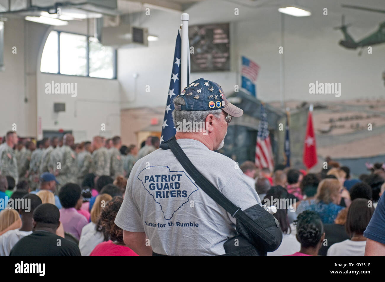 Members from the Patriot Guard Riders, a volunteer organization that ...