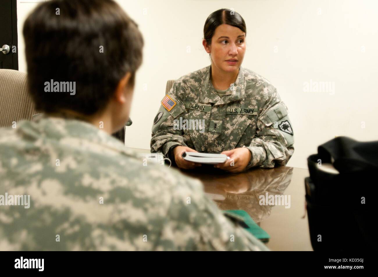 U.S. Army Chief Warrant Officer Deborah Glenn, Company B, 1-151st ...