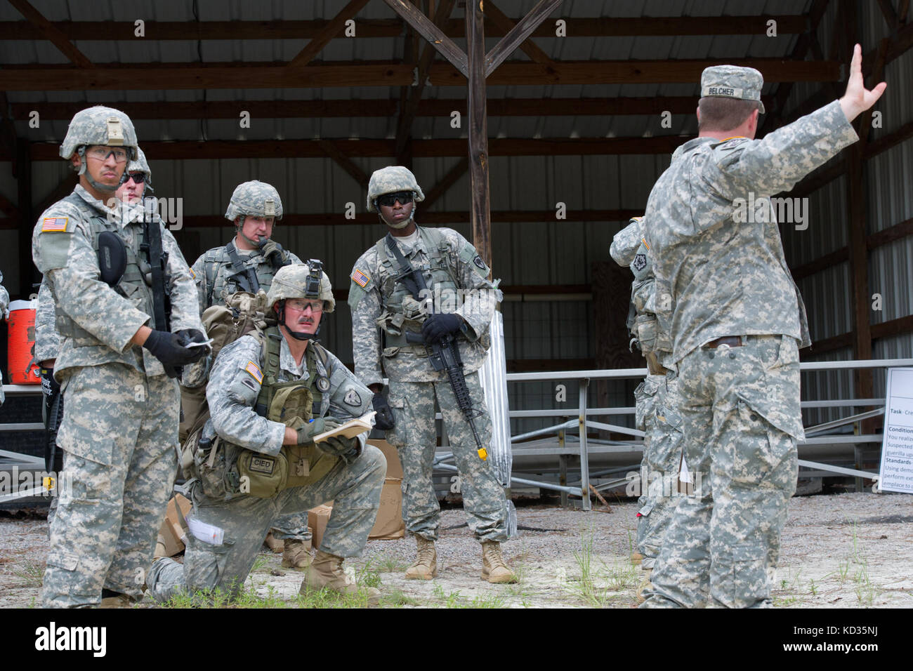 U.S. Army combat engineers assigned to the 1221st Route Clearance ...