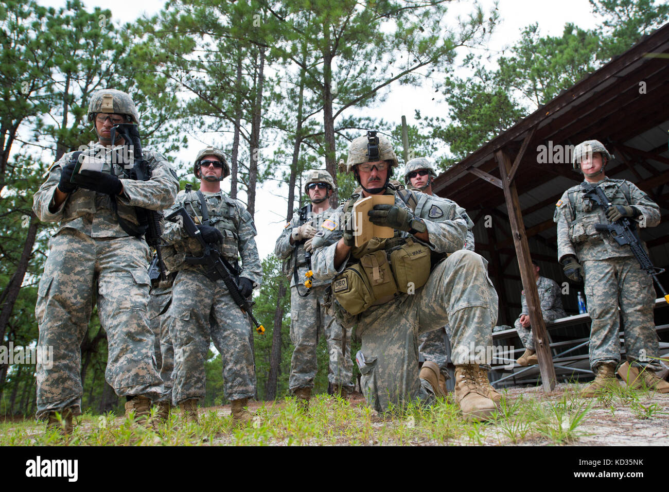 U.S. Army combat engineers assigned to the 1221st Route Clearance ...