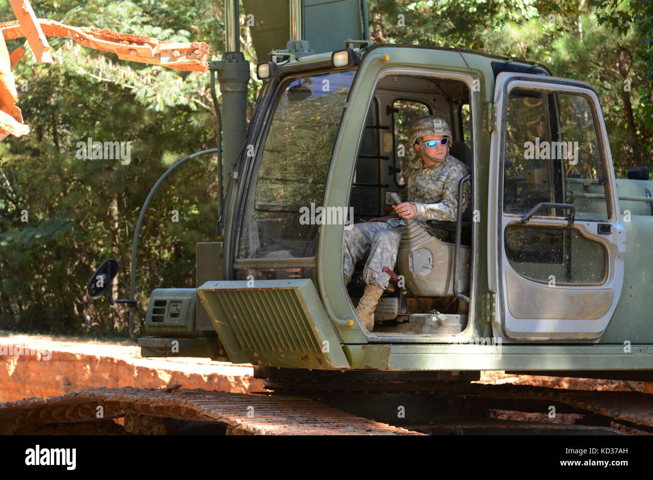 U.S. Army Sgt. Darias Echols, a horizontal construction engineer ...