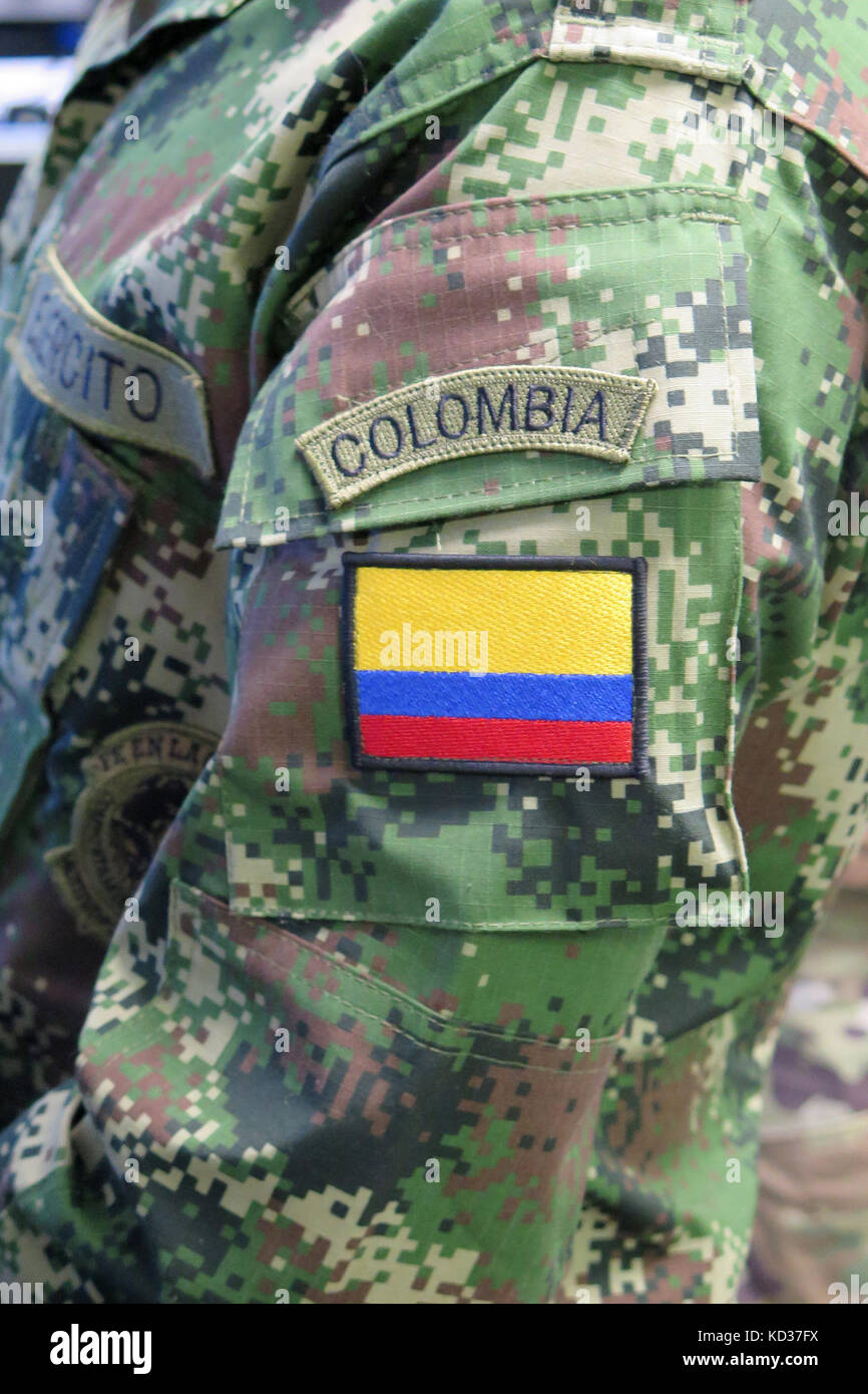 Colombian Army engineers tour the South Carolina National Guard’s Joint ...