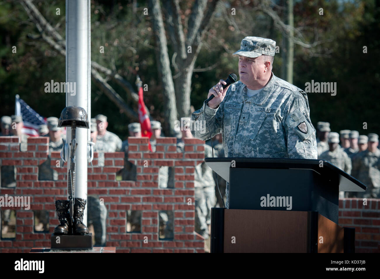 Members of the South Carolina National Guard along with family and ...