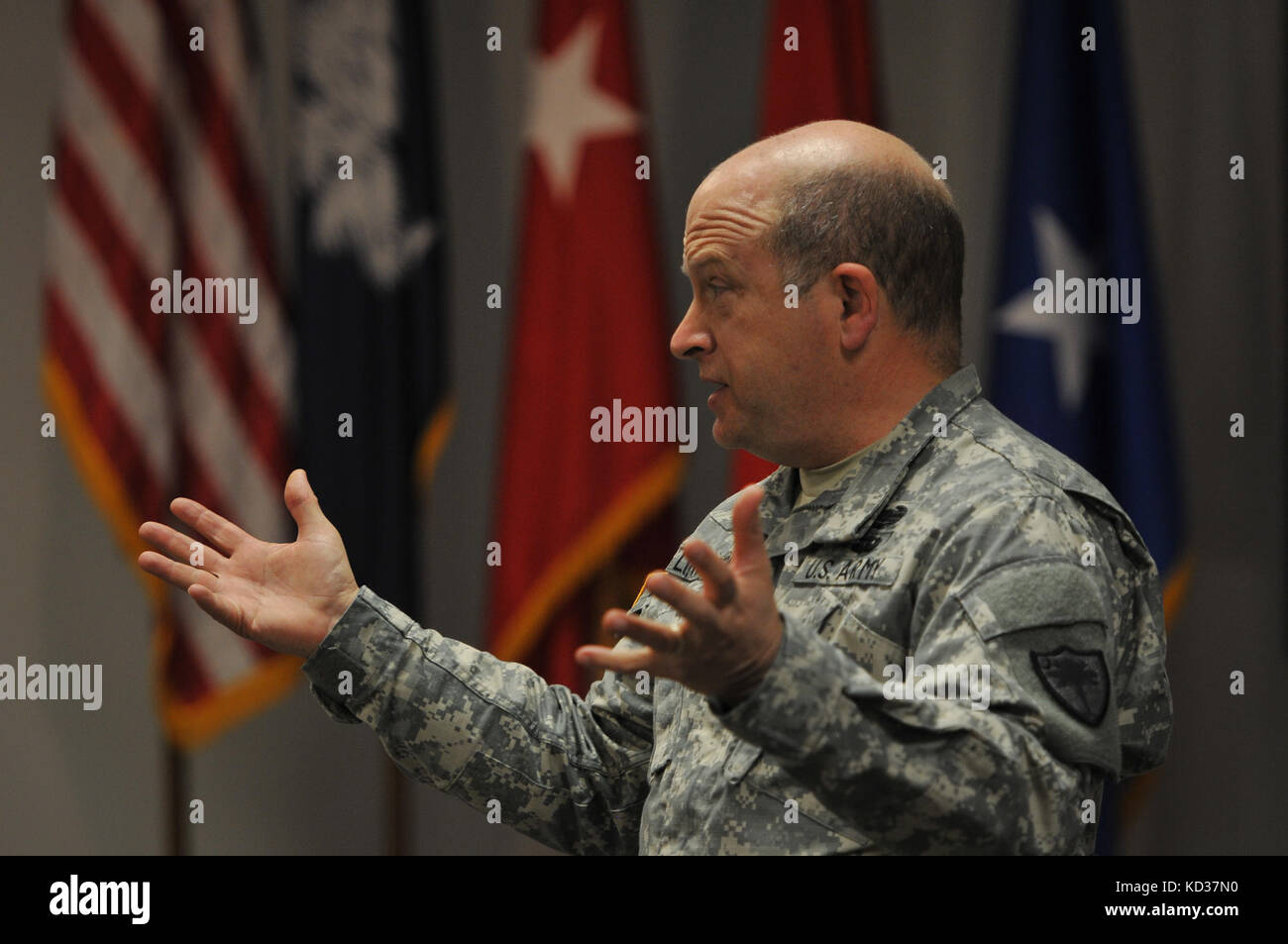U.S. Army Maj. Gen. Robert E. Livingston, Jr., the Adjutant General for ...