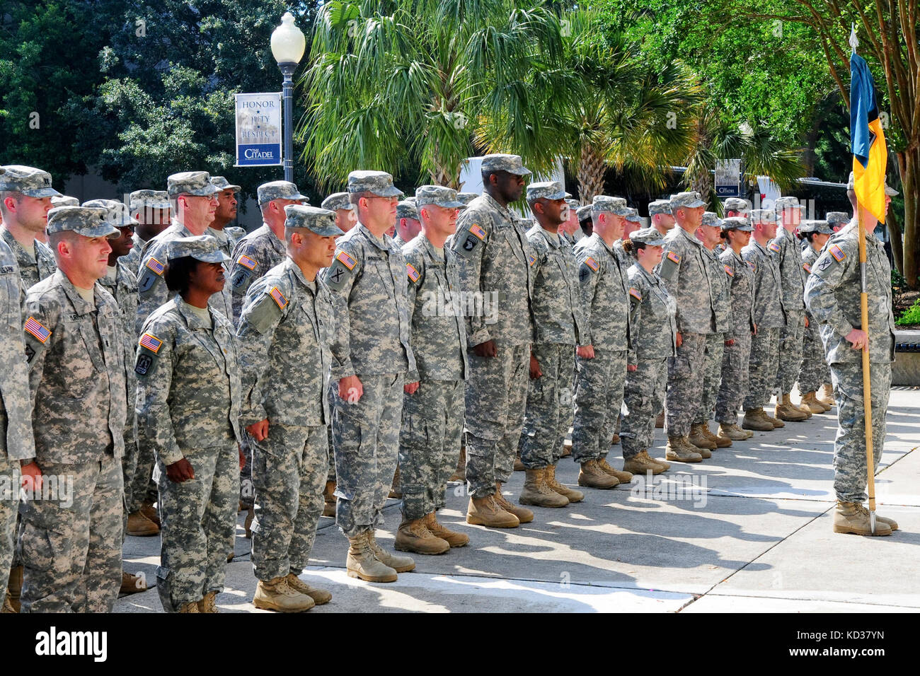 Maneuver enhancement brigade hi-res stock photography and images - Alamy