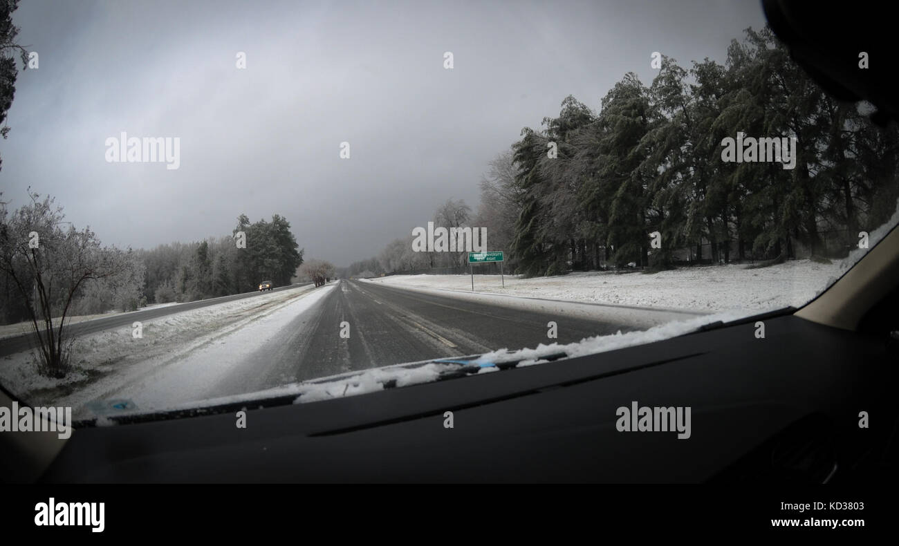 Wind, ice, and snow affect traffic and deny access to many secondary ...