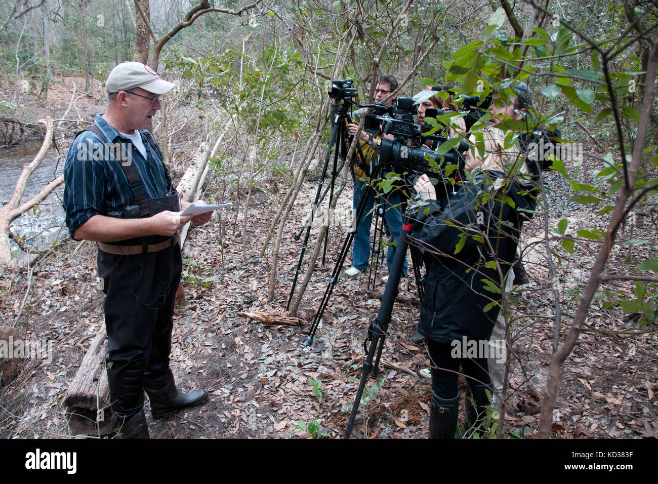 South Carolina Army National Guard hosts a team of archaeologists and ...