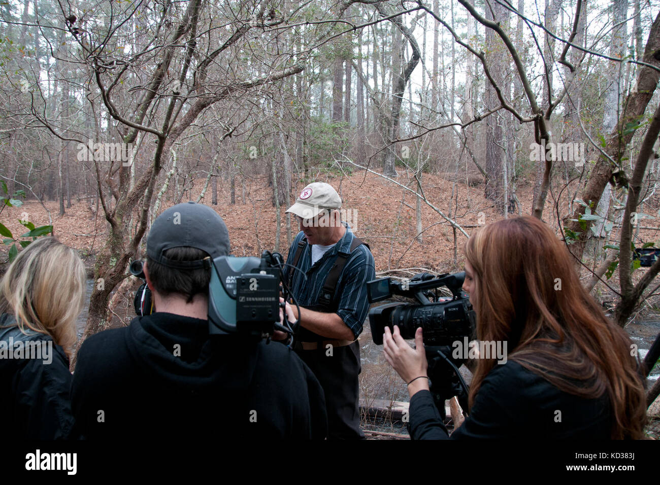 South Carolina Army National Guard hosts a team of archaeologists and ...