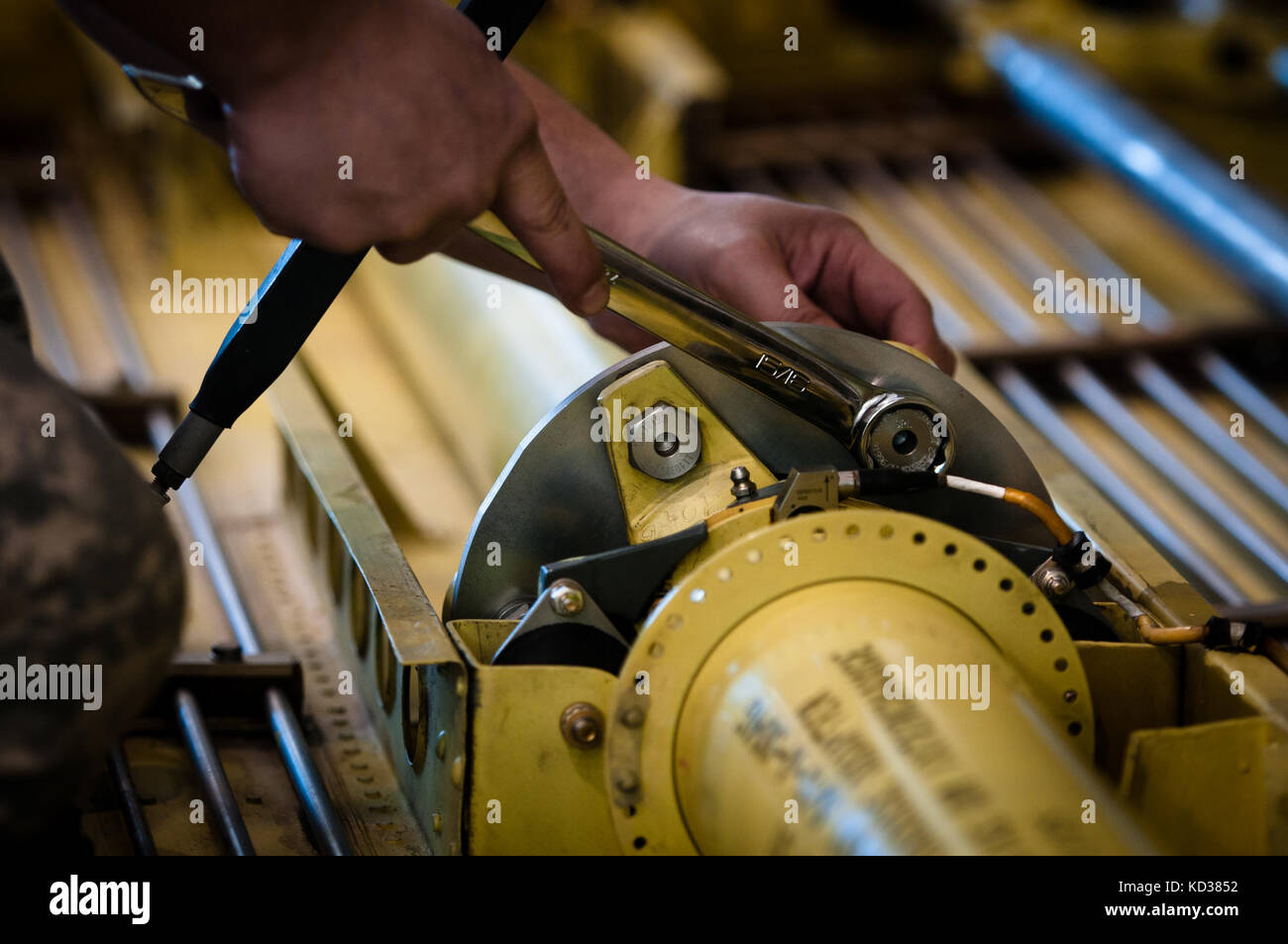 U.S. Soldiers from Detachment 1, Company B, 2-238th Aviation, General ...