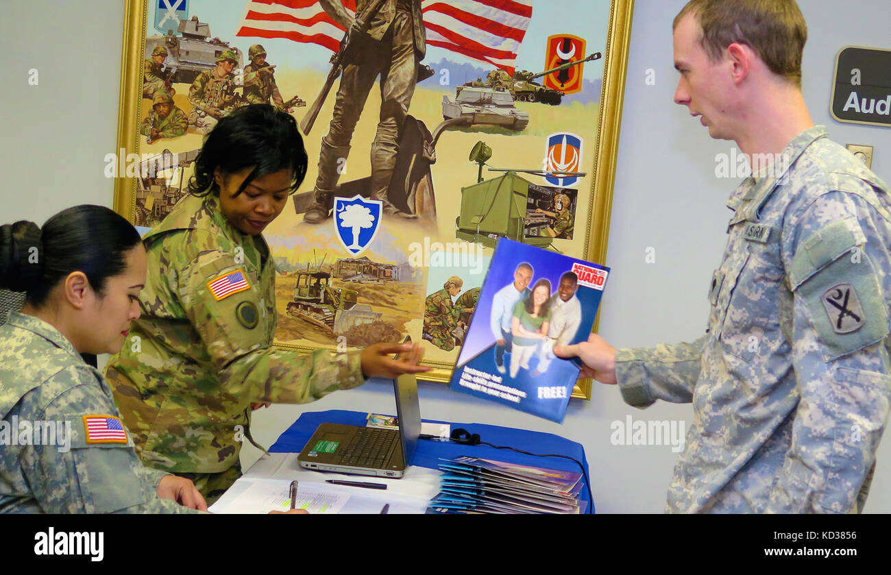 U.S. Soldiers Chief Warrant Officer Shereka Catoe, assistant office of ...