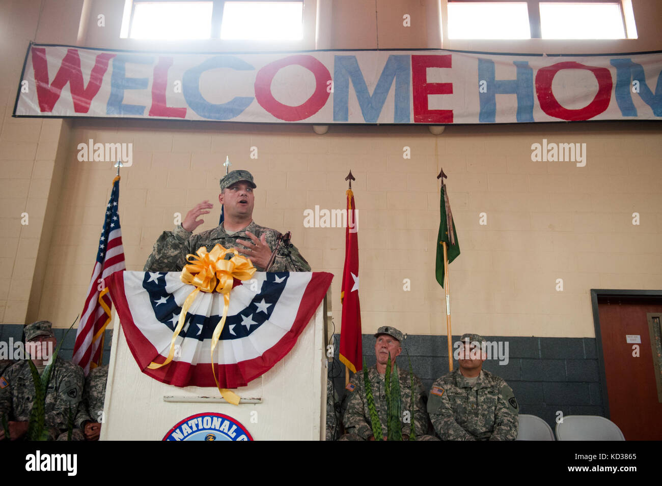 U.S. Army Soldiers with the 132nd Military Police Company, South ...