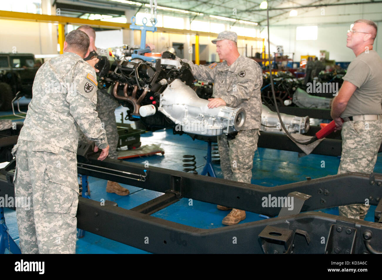 South Carolina Army National Guard Soldiers with the 742nd Support ...