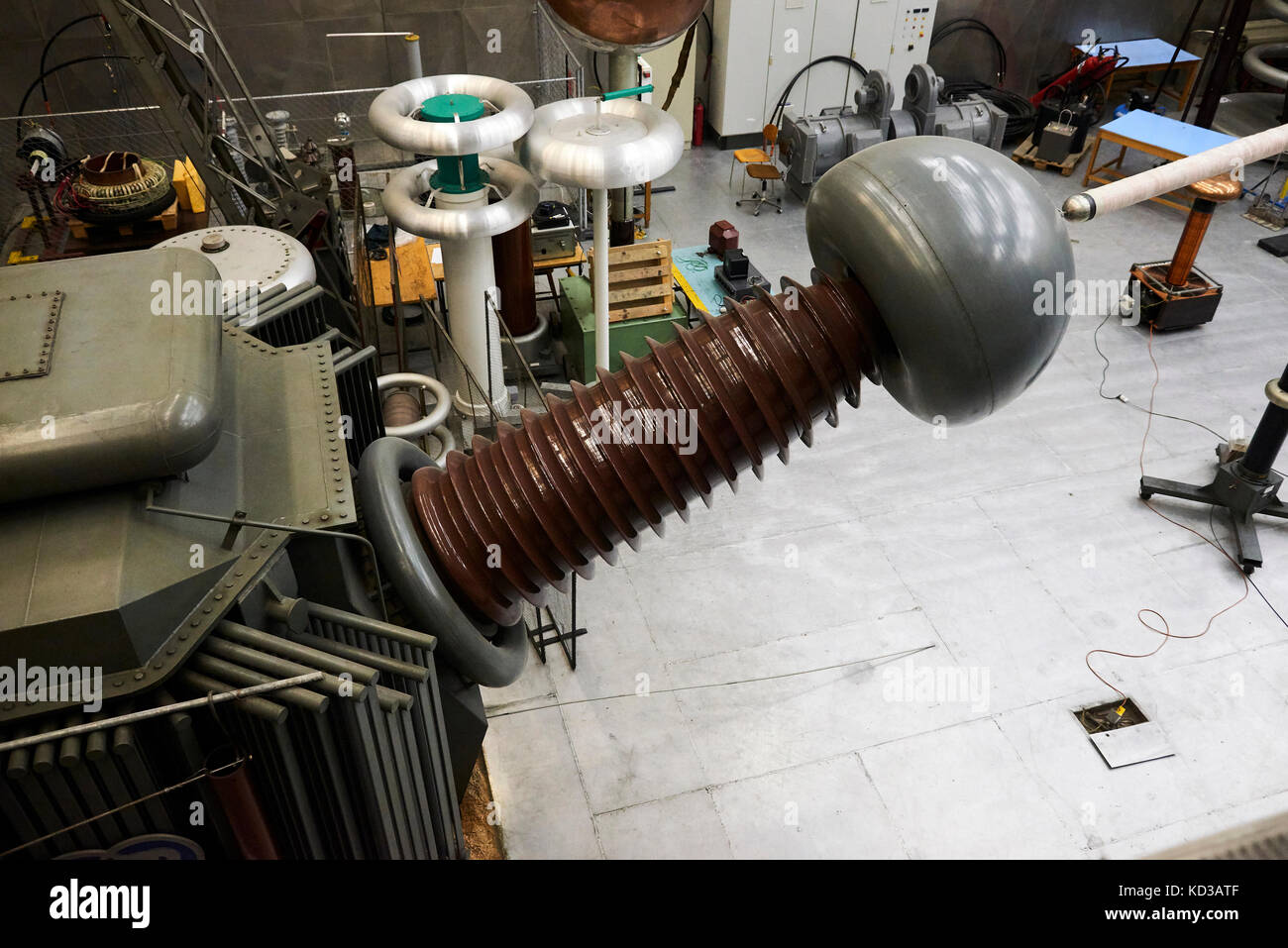 Room for electrical experiments under high voltage Stock Photo - Alamy