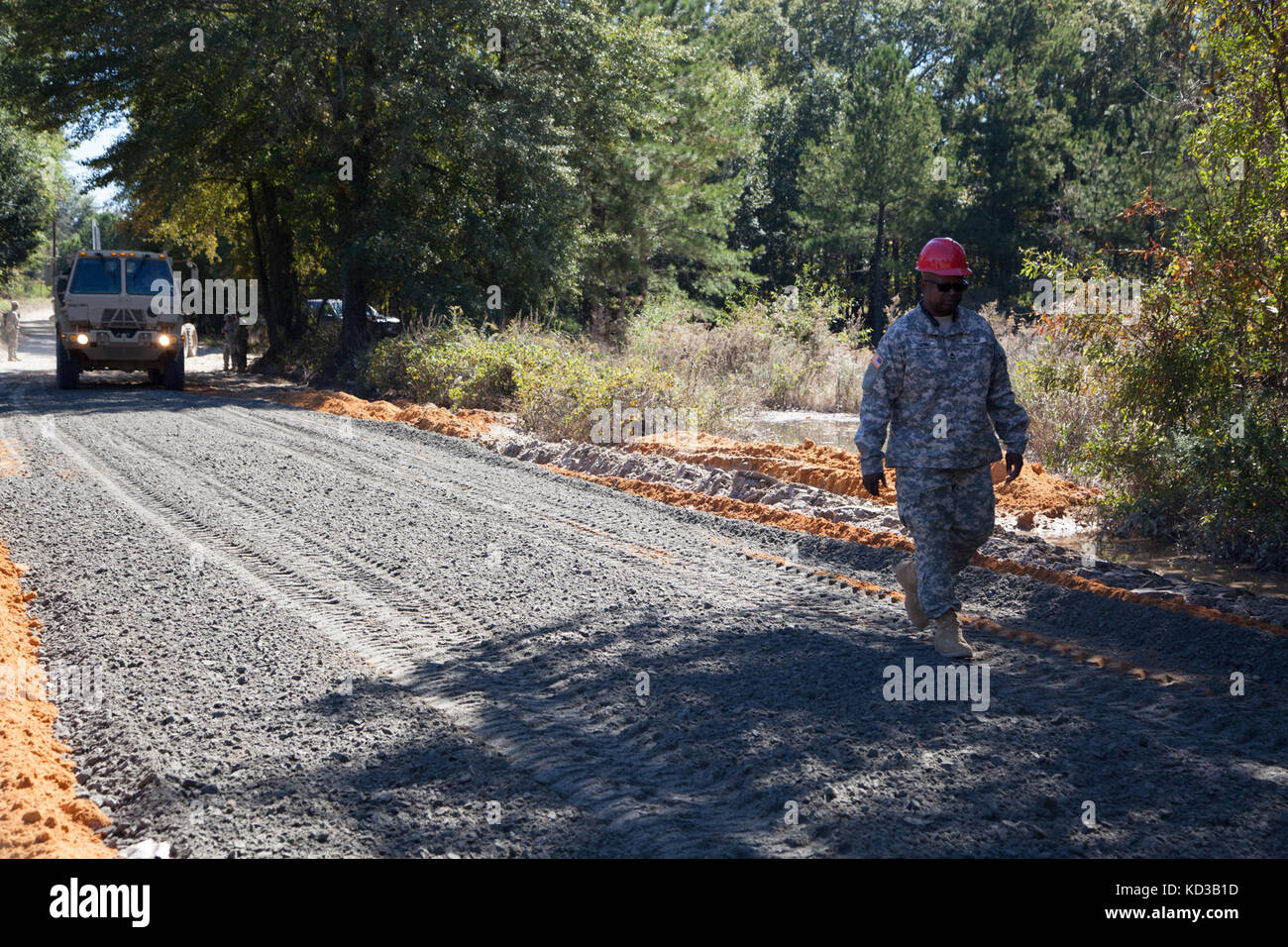 U.S. Soldiers from the South Carolina National Guard's 218th Regiment ...