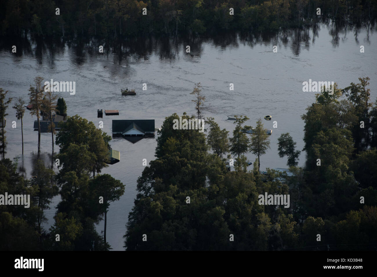 Houses are submerged due to rising water levels near Georgetown, S.C ...
