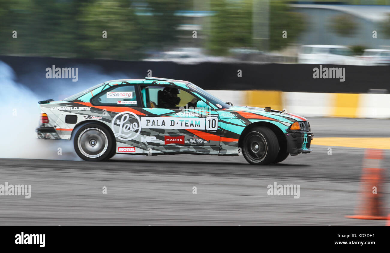 Bmw e36 race track car hi-res stock photography and images - Alamy