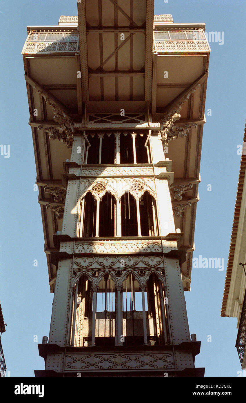 LISBOA SANTA JUSTA LIFT - THE 45 METERS HIGH LIFT DESIGNED BY RAOUL ...