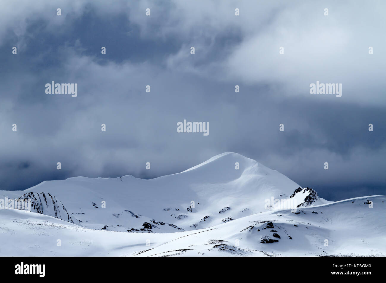 Climbing into bad weather hi-res stock photography and images - Alamy