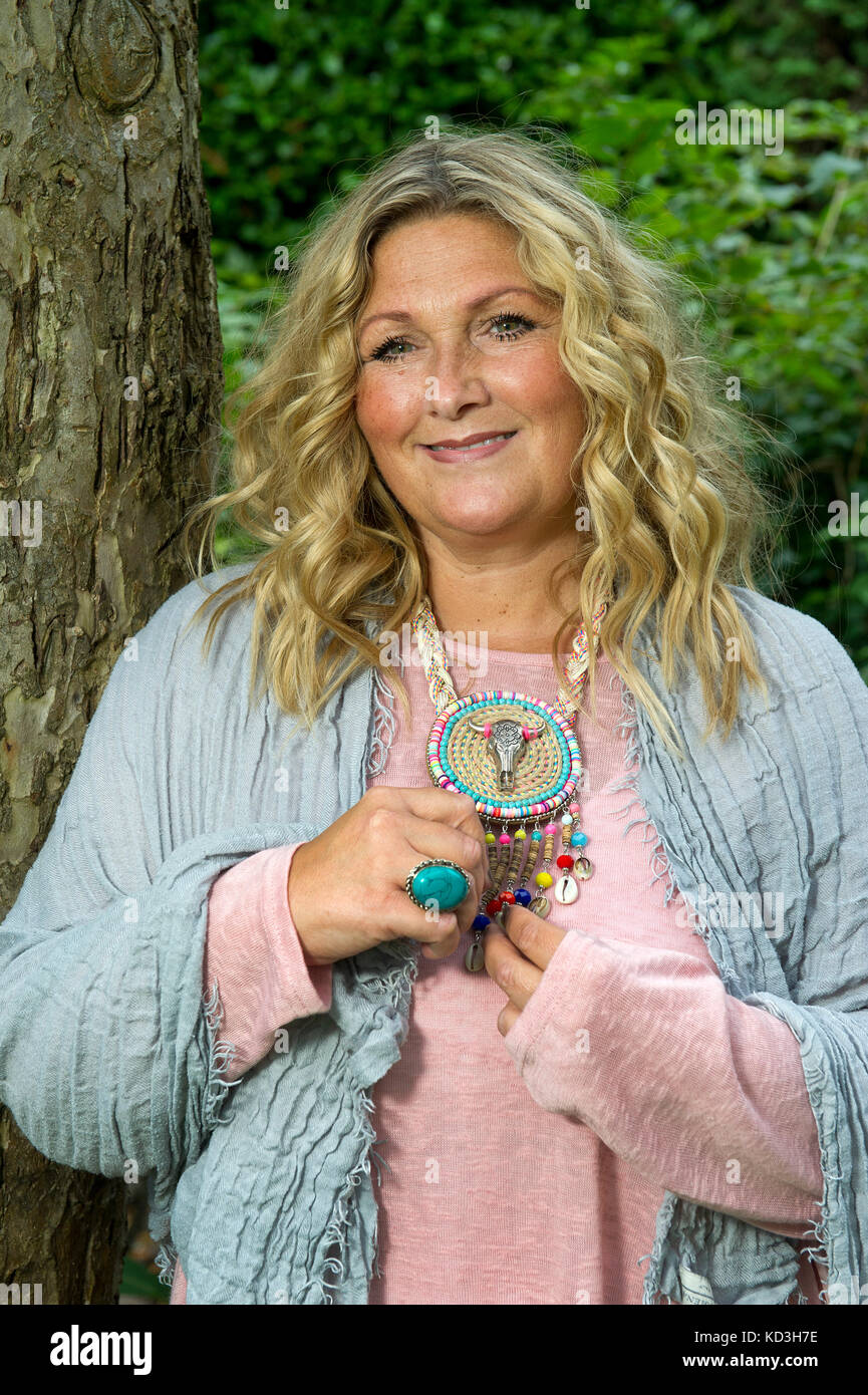 Author Amanda Prowse Stock Photo - Alamy