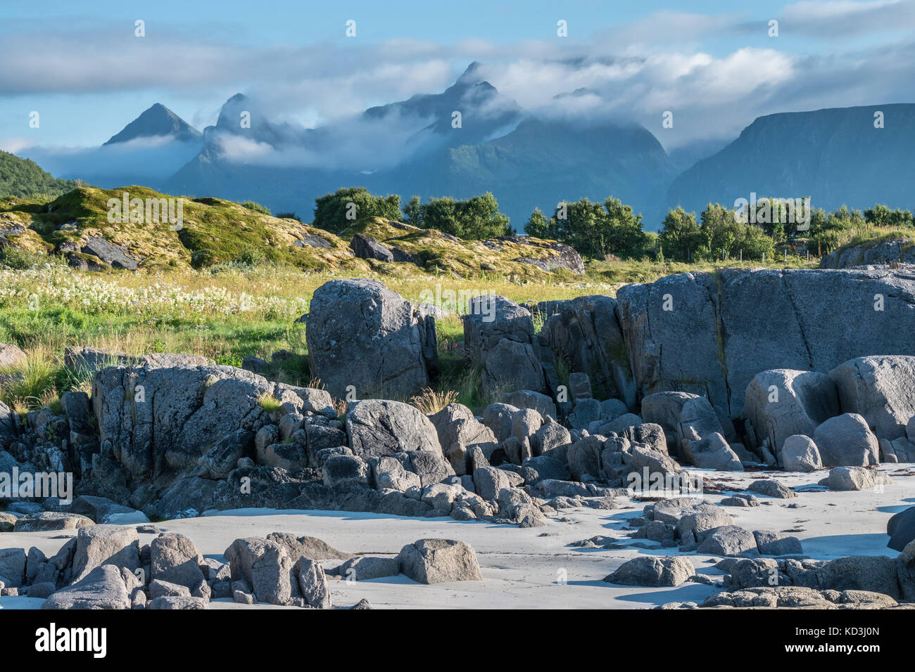 Beautiful nature scenery sandy mountains hi-res stock photography and ...