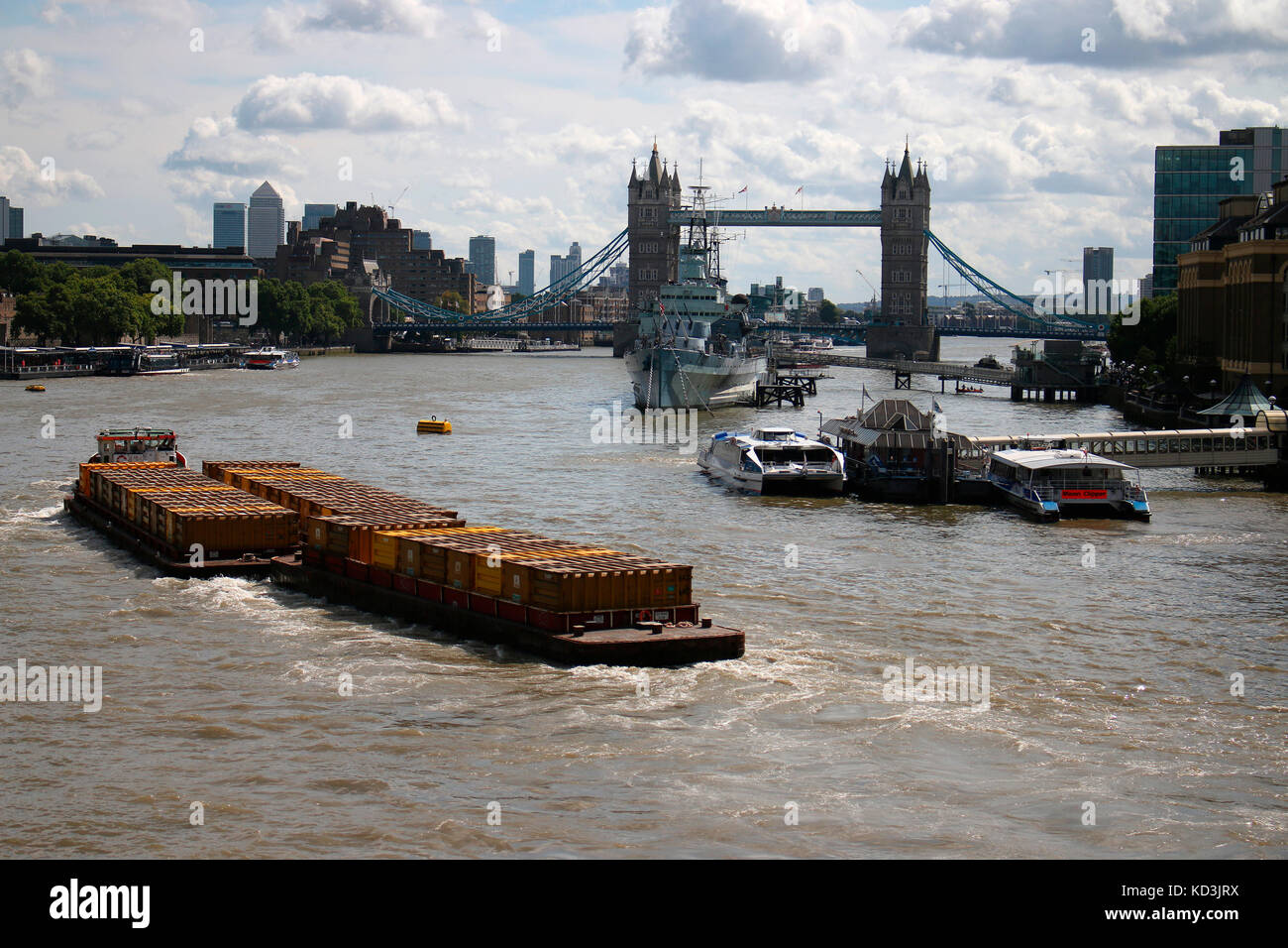 Tower Bridge, Themse, London, England Stock Photo - Alamy