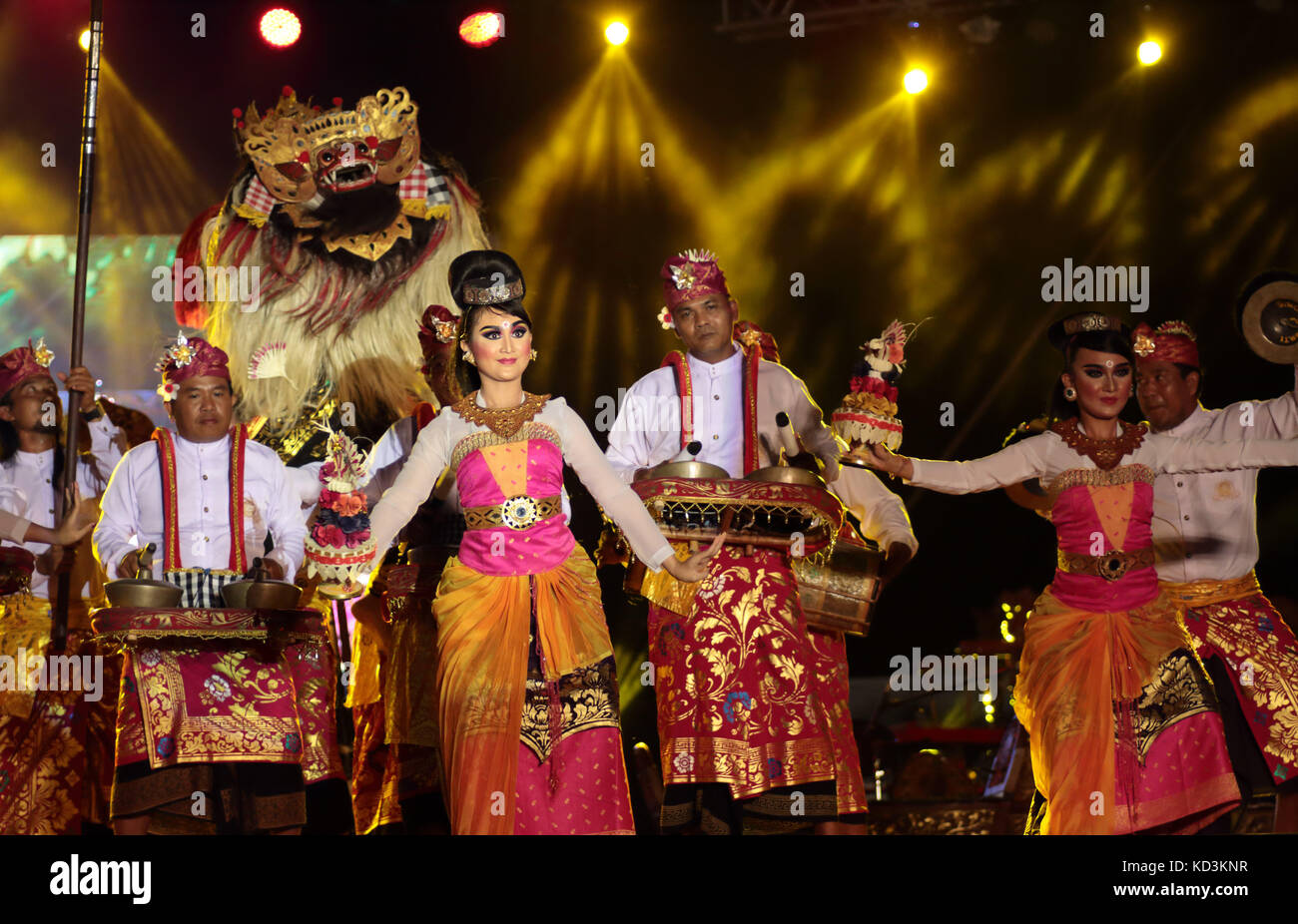 Traditional Barong dance from Bali, Indonesia Stock Photo - Alamy