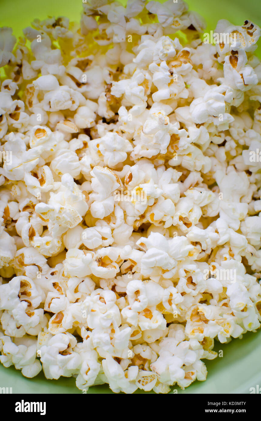 Scattered salted popcorn, texture background Stock Photo - Alamy