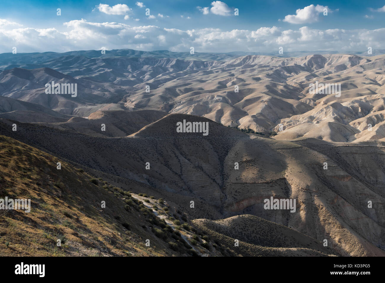 Desert hills and mountains hi-res stock photography and images - Alamy