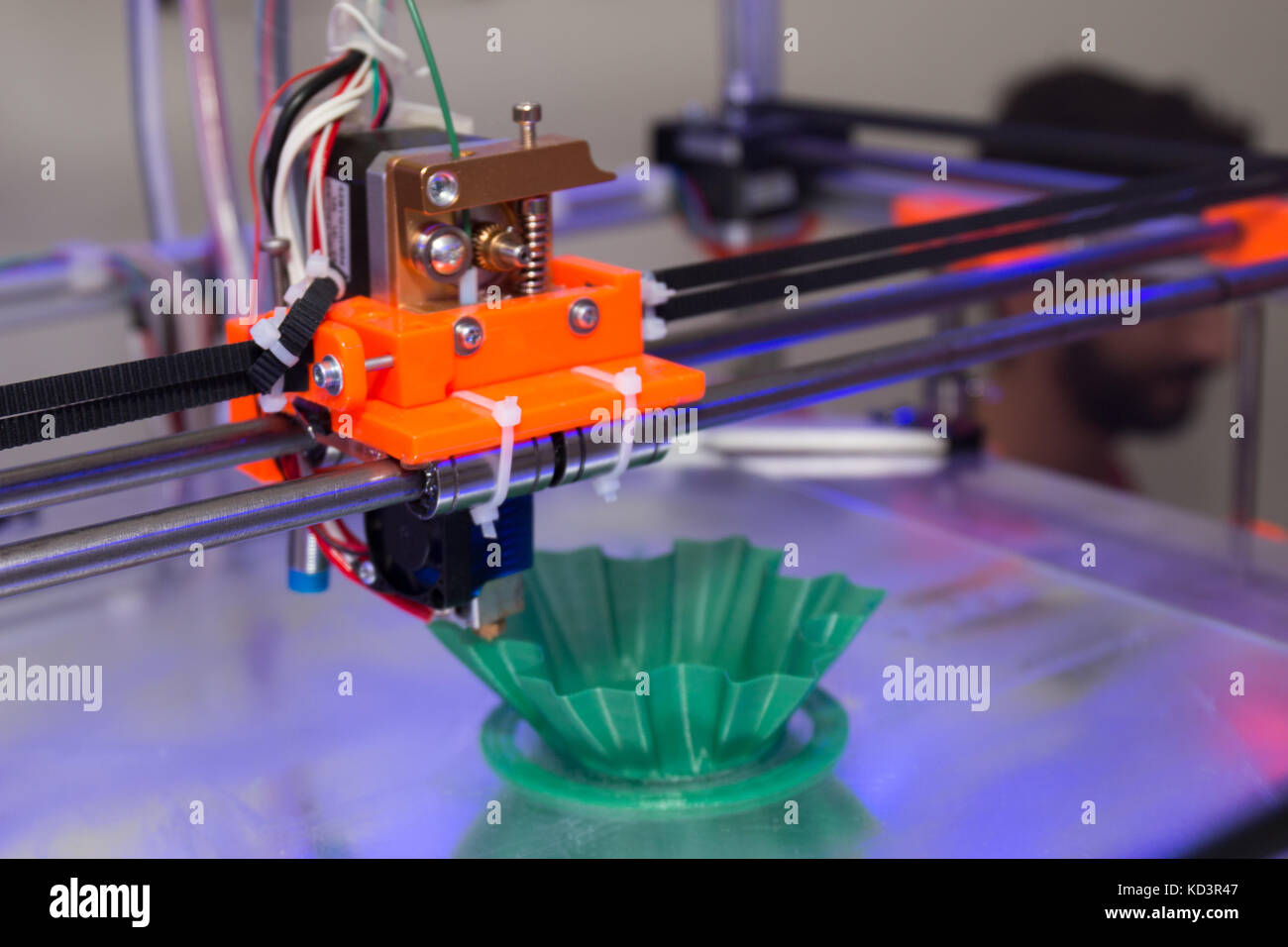 3d printing machine operation hi-res stock photography and images - Alamy