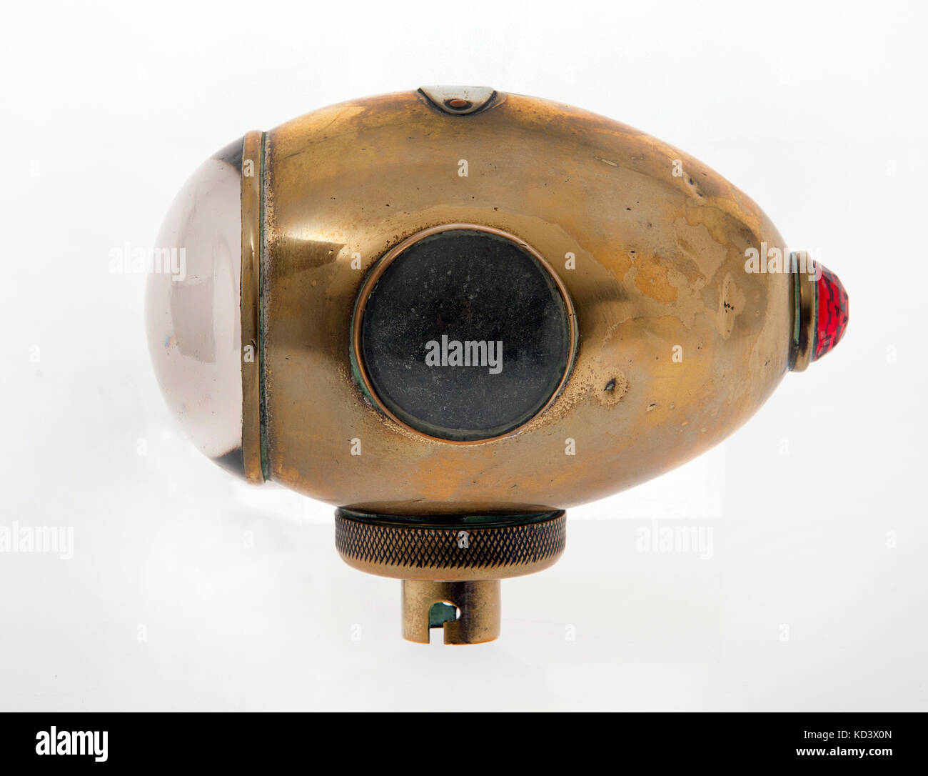 Electric light 1920's hi-res stock photography and images - Alamy