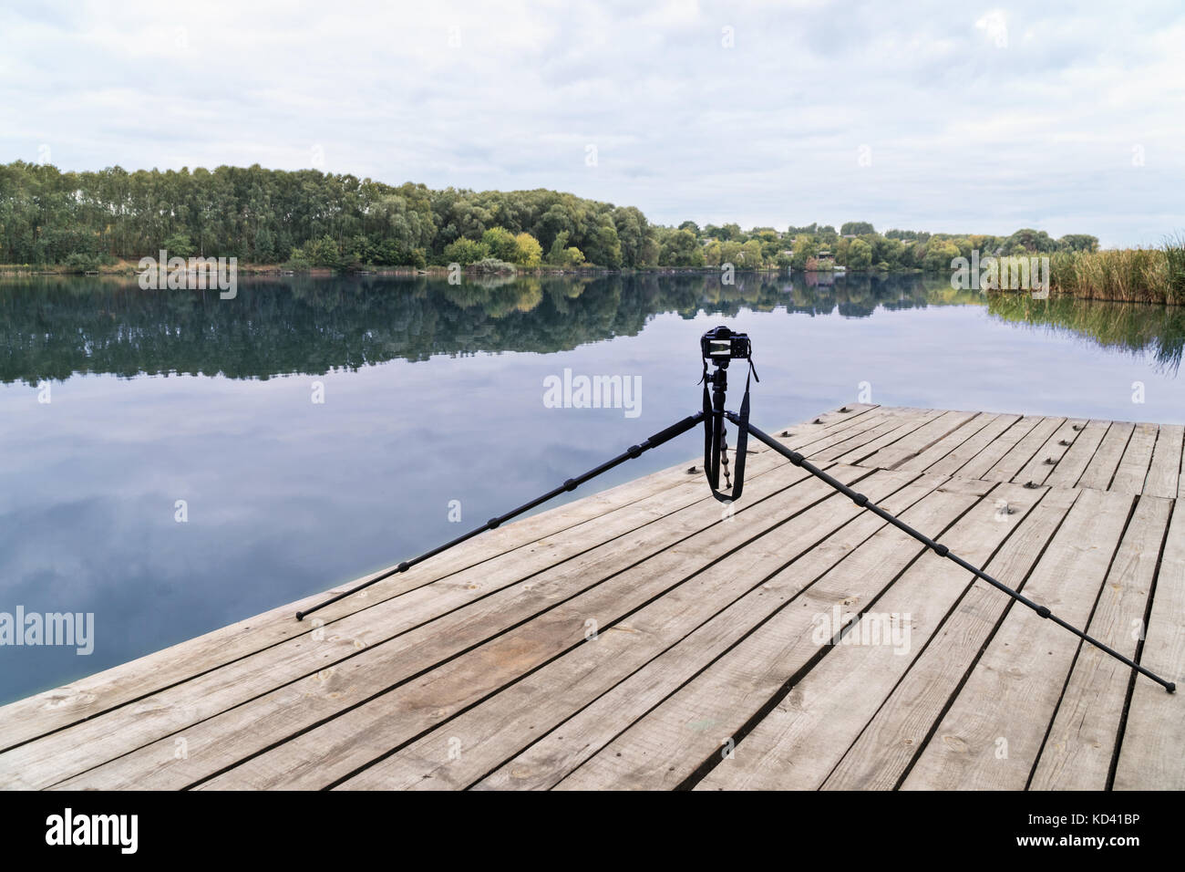 Landscape video of river hi-res stock photography and images - Alamy