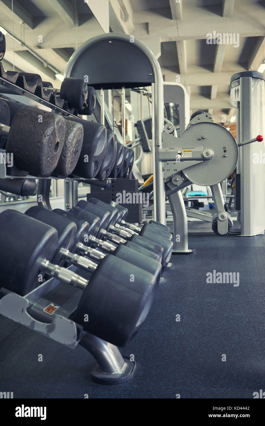 Empty gym interior black hi-res stock photography and images - Alamy