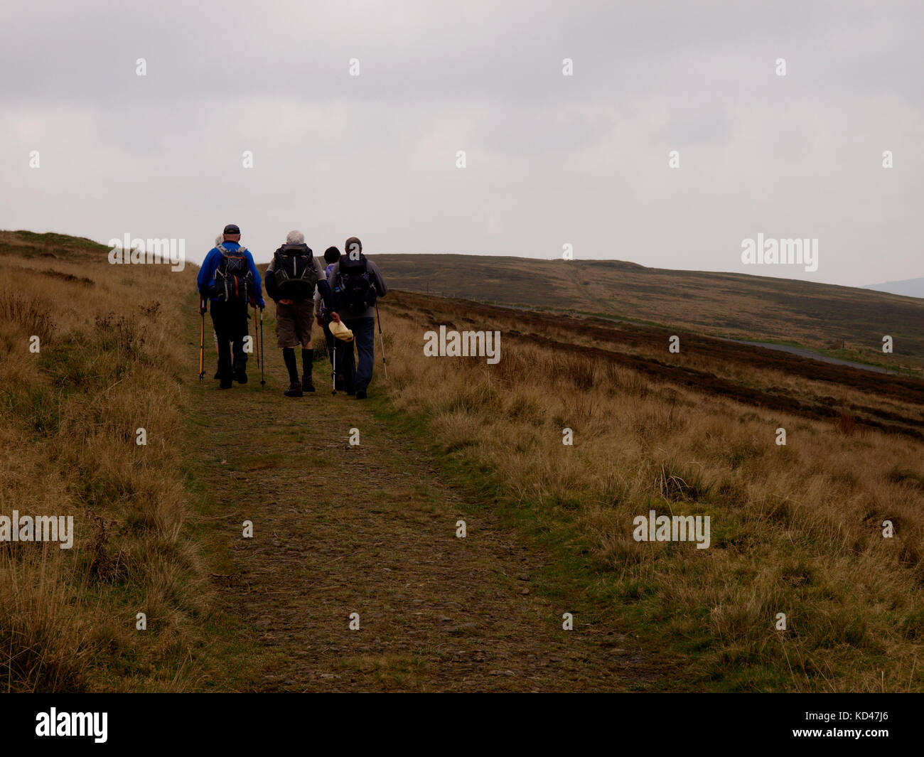 Walkers on the Dane Valley Way, Buxton, The Peak District, Derbyshire ...