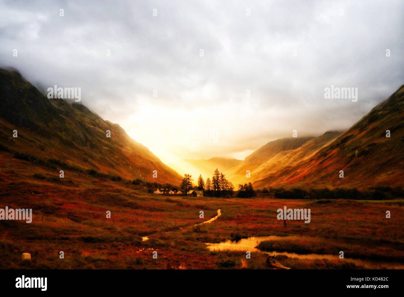 Five Sisters of Kintail, Scotland, Highlands Stock Photo - Alamy