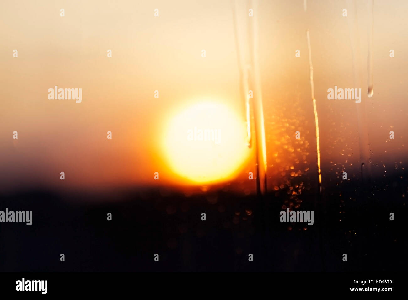 Morning sun sunset sunrise dawn dusk glass hi-res stock photography and ...
