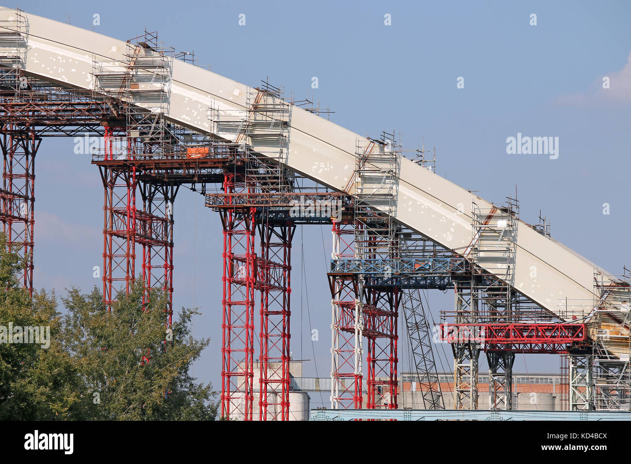 new bridge concrete arc construction site Stock Photo - Alamy