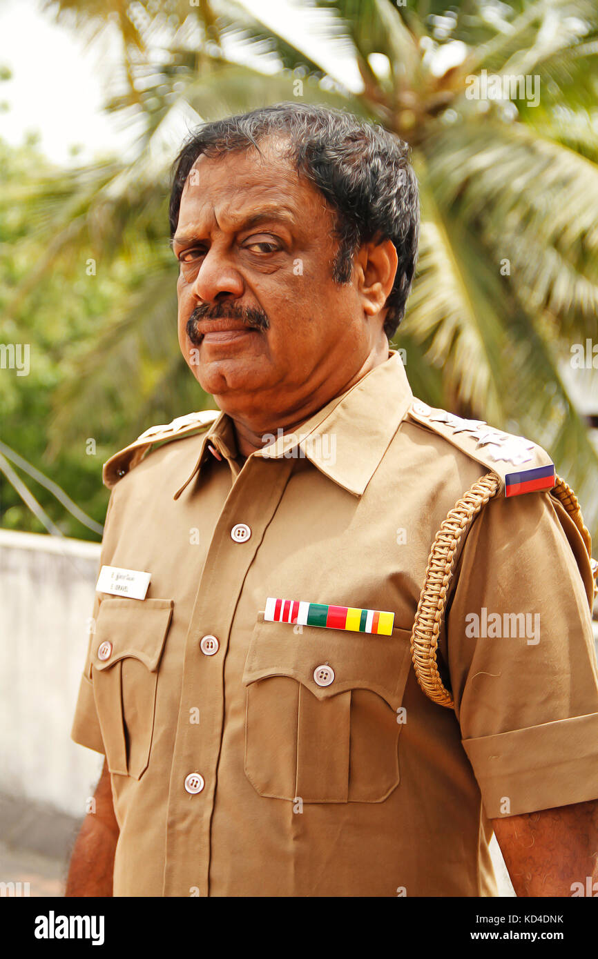 Portrait of a police officer Stock Photo - Alamy