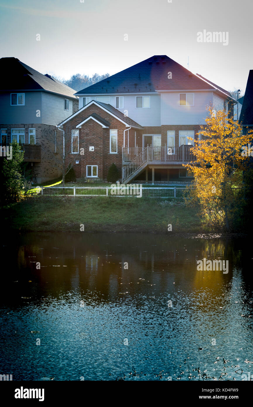 Single family detached house in Canadian suburbs Stock Photo - Alamy
